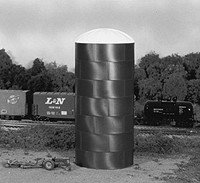 Big Blue Storage Silo, HO Rix Products 510