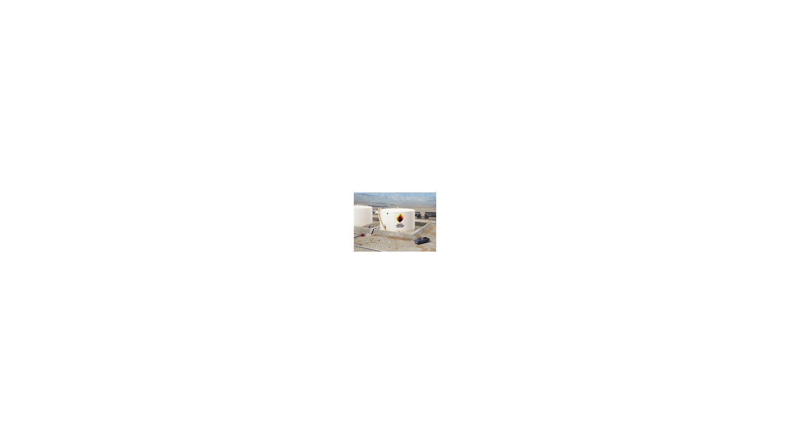 Wide Oil Storage Tank w/Berm -- Kit - Tank: 7-1/2′ Diameter