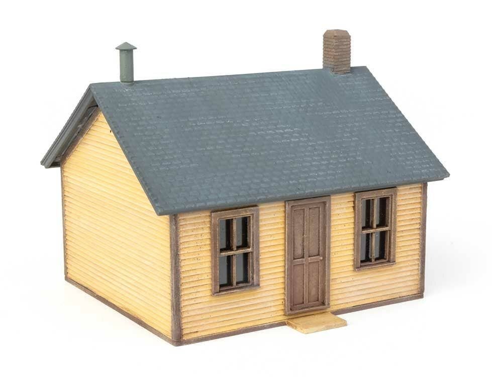 Vintage Trackside Structures -- Kit, HO Walthers Cornerstone