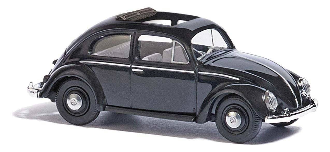 1952 Volkswagen Beetle with Pretzel-Split Rear Window - Asse
