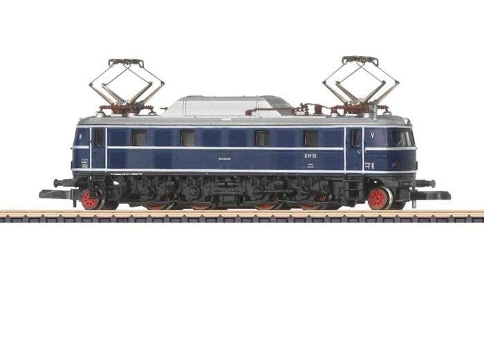 Class E 19 Electric - Standard DC -- German Federal Railway