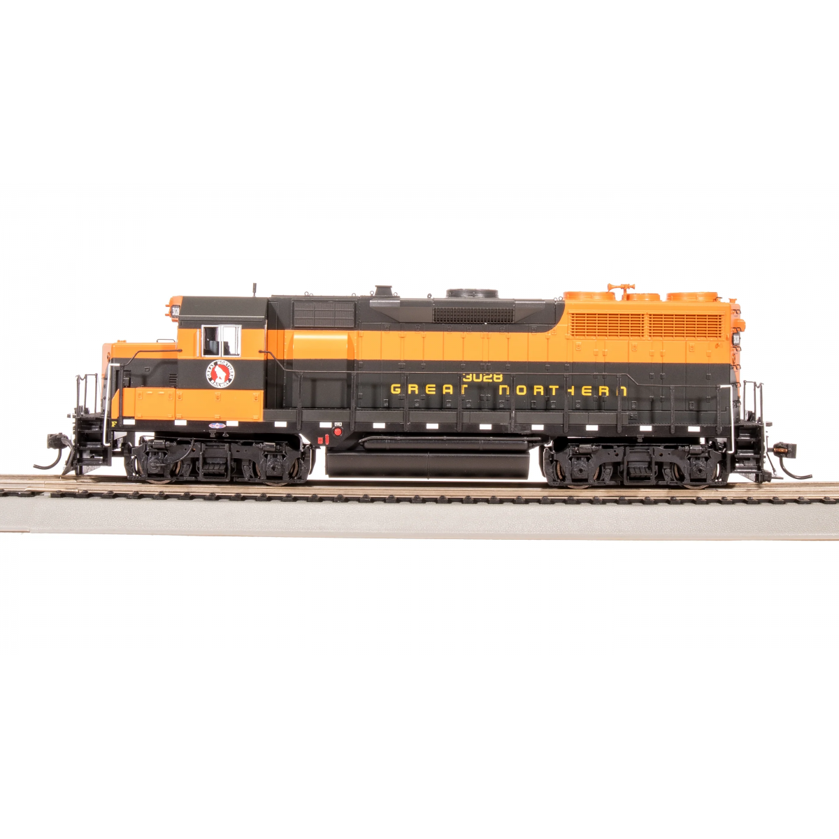 Train Sets, Locomotives, Railroad Accessories, DCC, Wagon - Model Railways